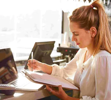 Counter Manager Job Description – Requirements, Salary, Jobs