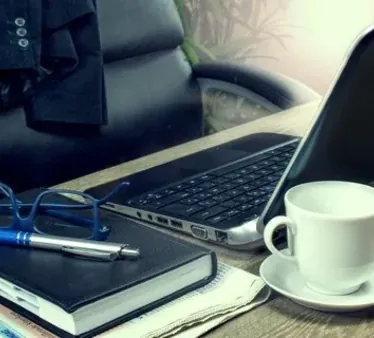 Desk Manager Job Description – Requirements, Salary, Jobs