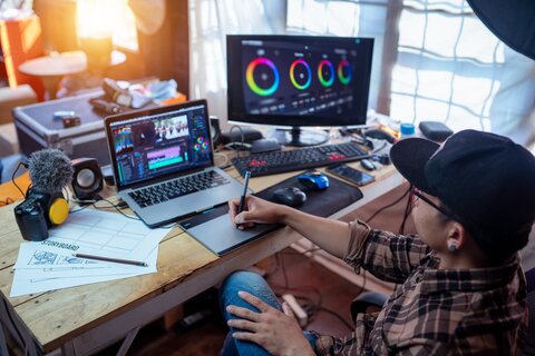 Storyboard Artist Job Description – Requirements, Salary, Jobs